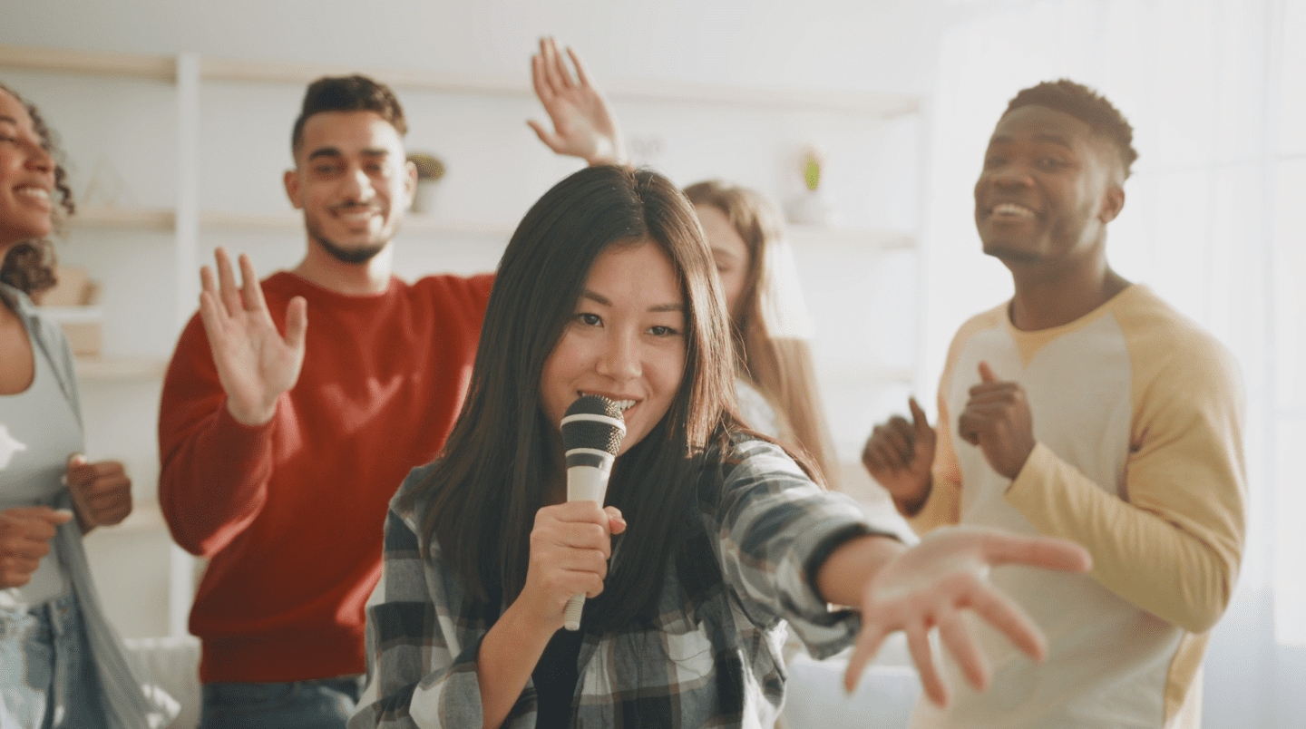 Karaoke Rental - Merry Bees