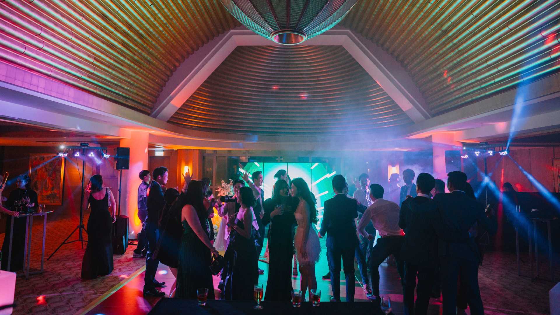 Event Lighting - Merry Bees