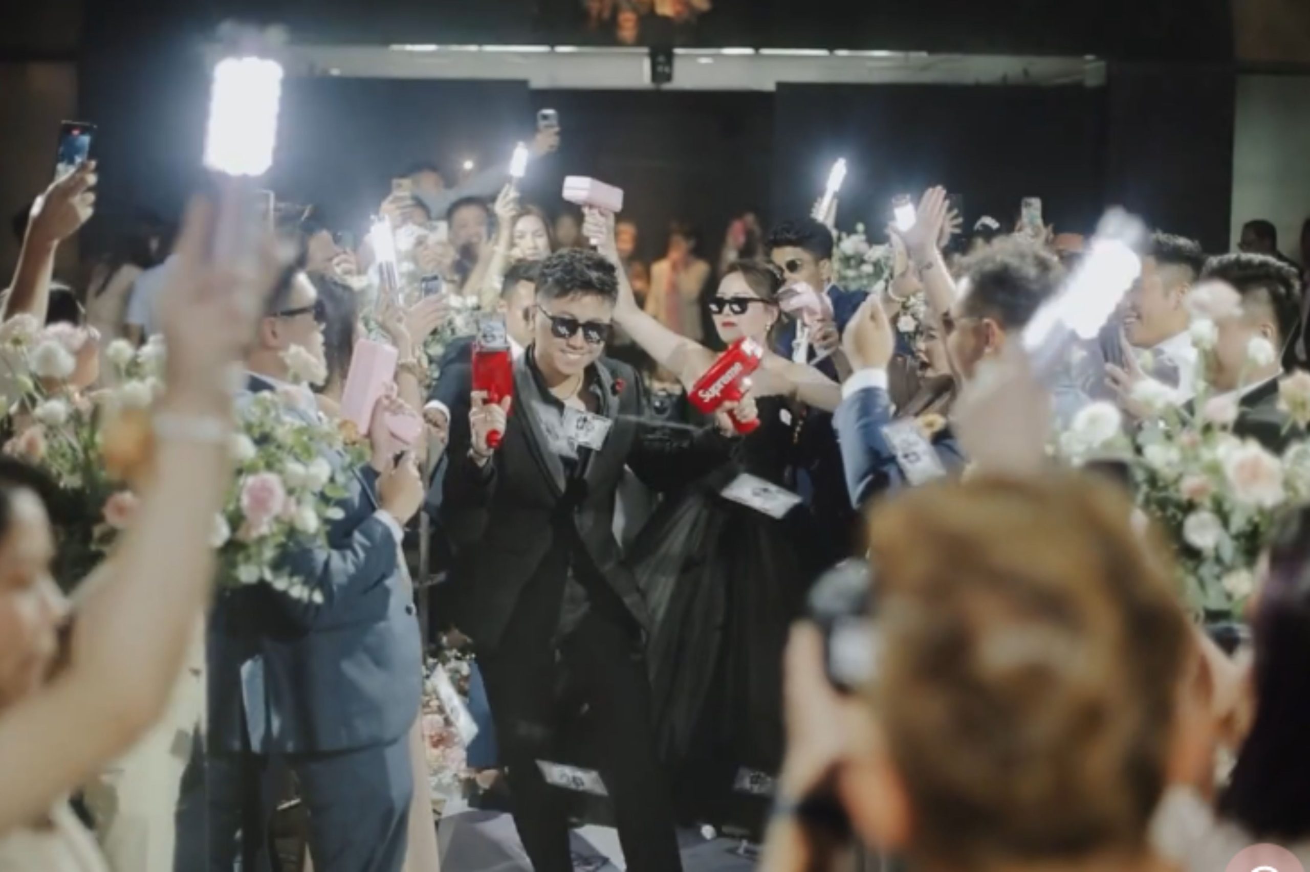 Wedding Videographers in Singapore - Merry Bees